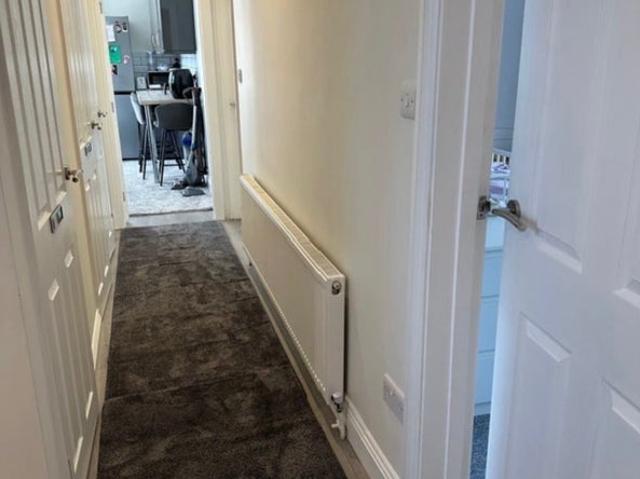 Room at Lansdowne Road, Greater London