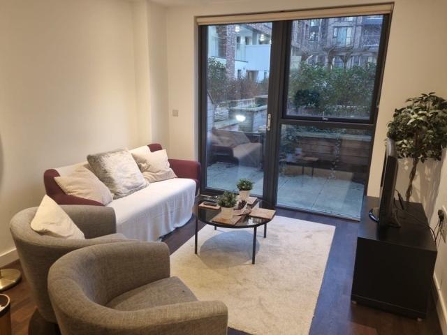 Room at Larkwood Avenue, Greater London