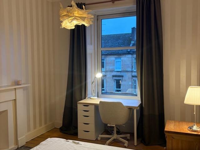 Room at Lawrence Street, Glasgow