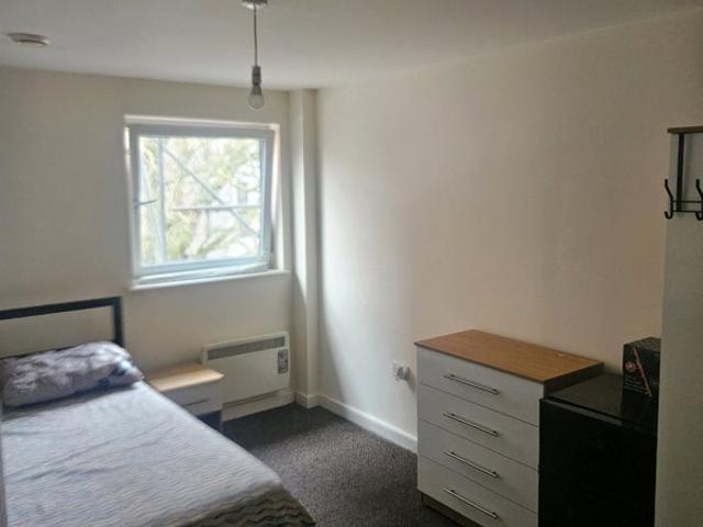 Room at Lawson Street, Preston