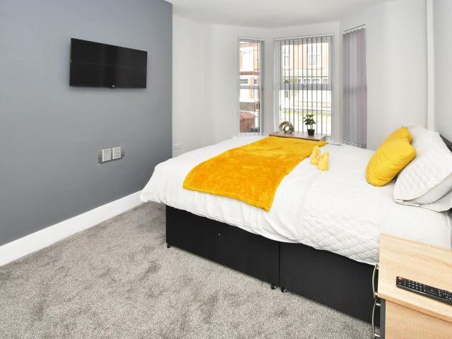 Room at Lawton Street, Crewe