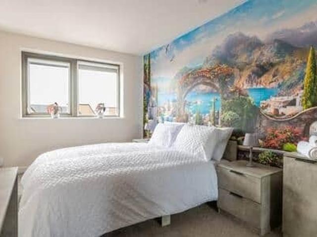 Room at Latchet Lane, Upton