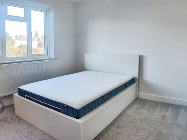 Room at Latham Road, Greater London