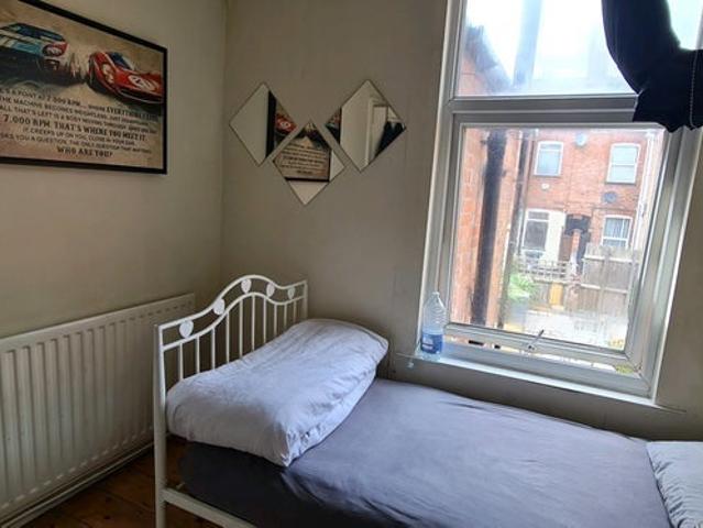 Room at Latimer Street, Leicester