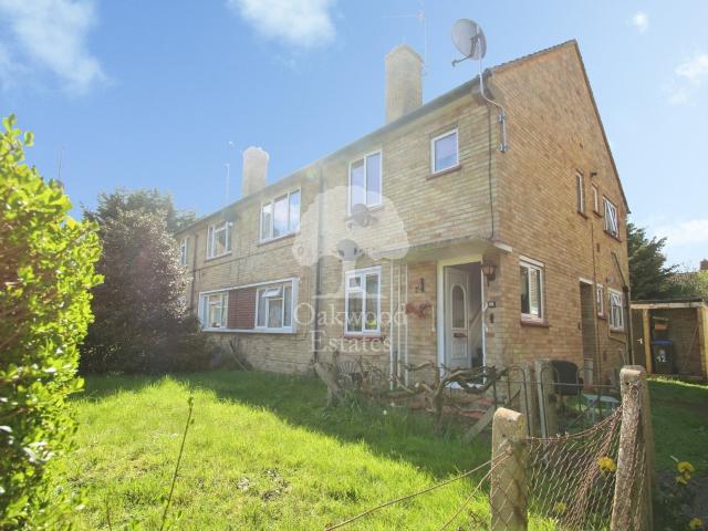 Room at Laurels Road, Iver