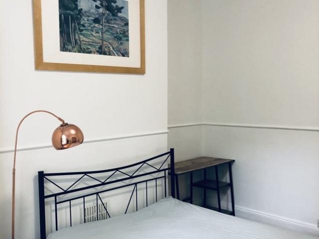 Room at Lausanne Road, Greater London