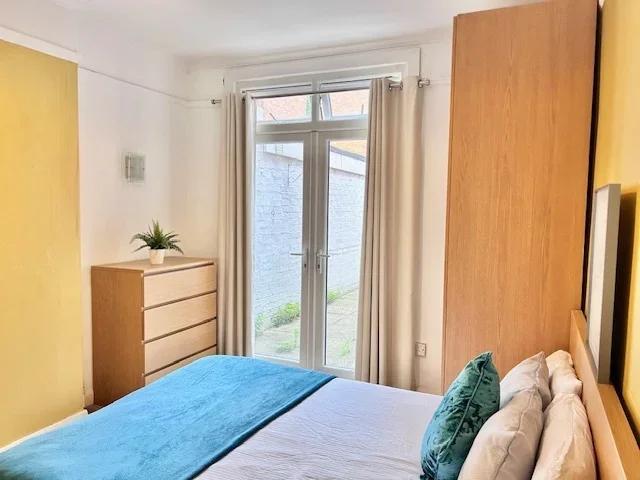 Room at Lavender Road, Leicester