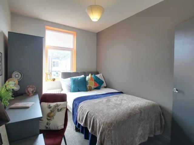 Room at Lavender Road, Leicester