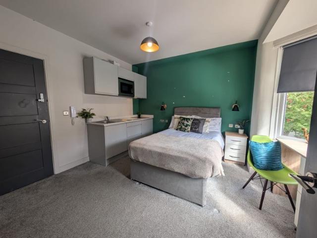Room at Lavender Road, Leicester