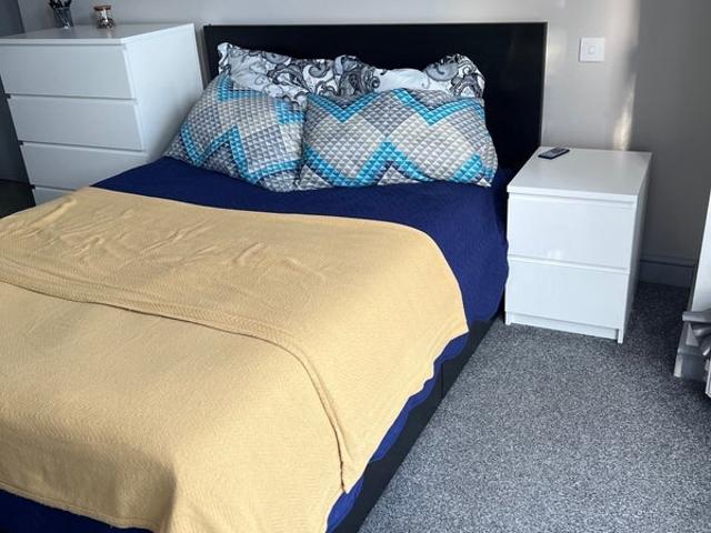 Room at Layton Avenue, Mansfield Woodhouse