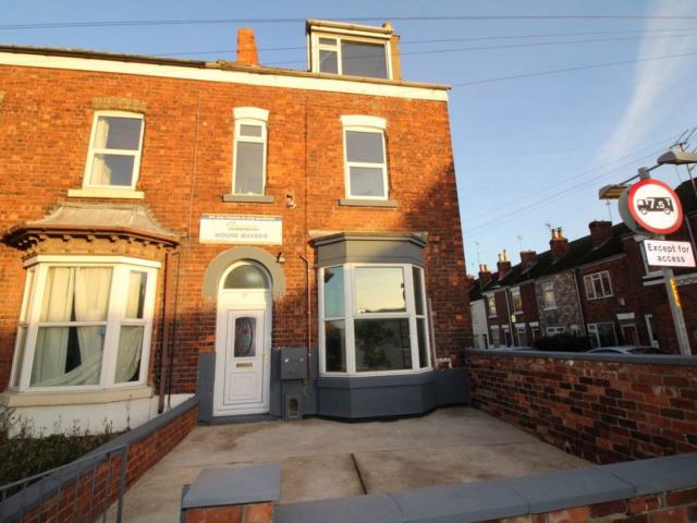 Room at Lea Road, West Lindsey