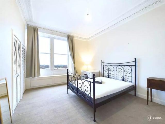 Room at Learmonth Terrace, City of Edinburgh