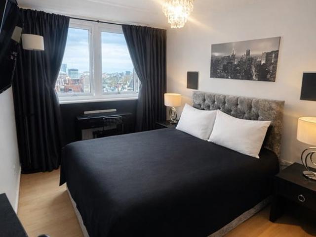 Room at Leather Lane, Greater London