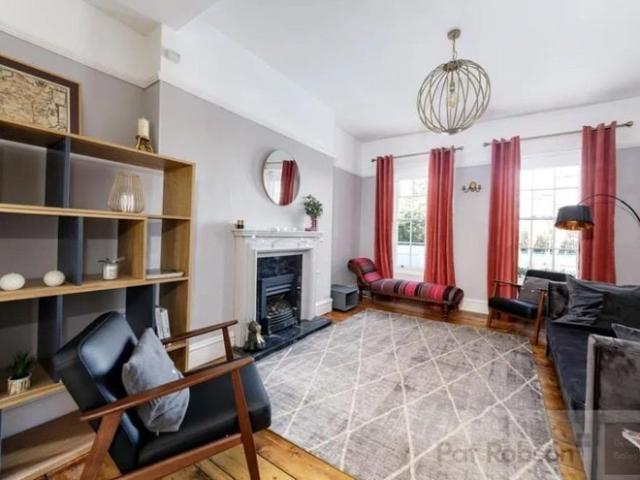Room at Leazes Terrace, Newcastle upon Tyne