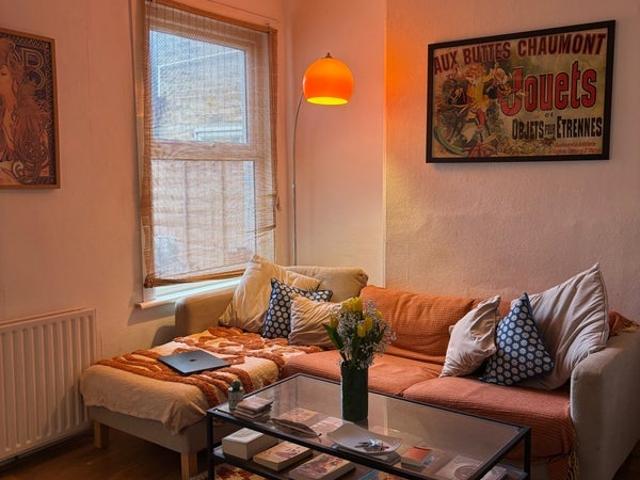 Room at Leggatt Road, Greater London