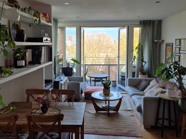 Room at Lee Street, Greater London