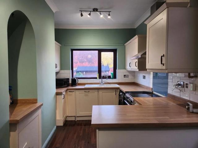 Room at Leeds Road, Wakefield