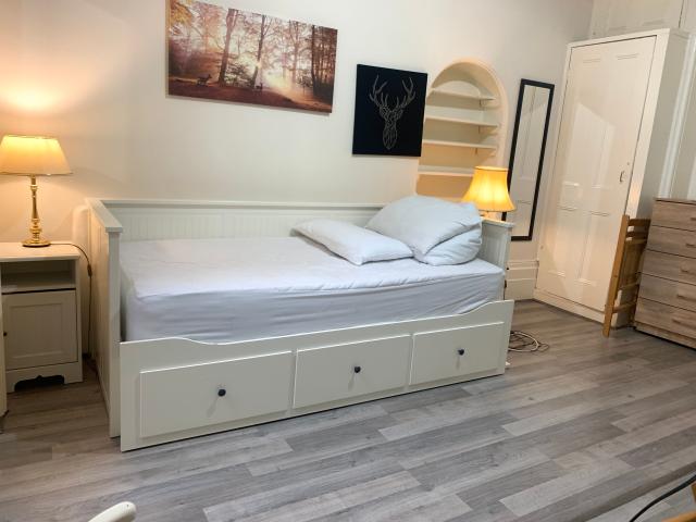 Room at Leinster Gardens, City of Westminster