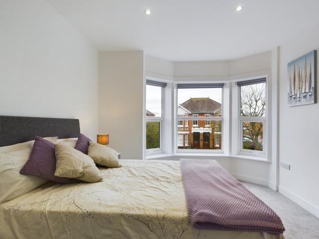Room at Leigh Road, Eastleigh