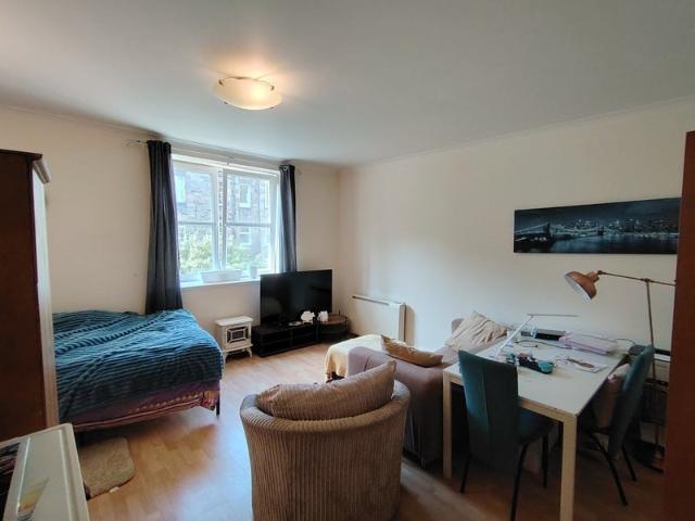Room at Leith Walk, City of Edinburgh