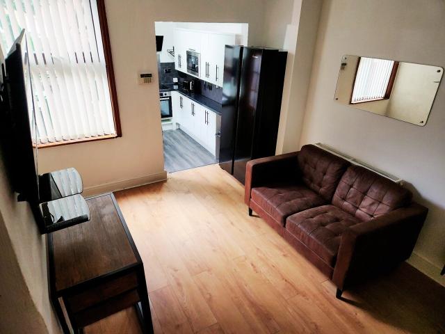 Room at Leopold Street, Charnwood