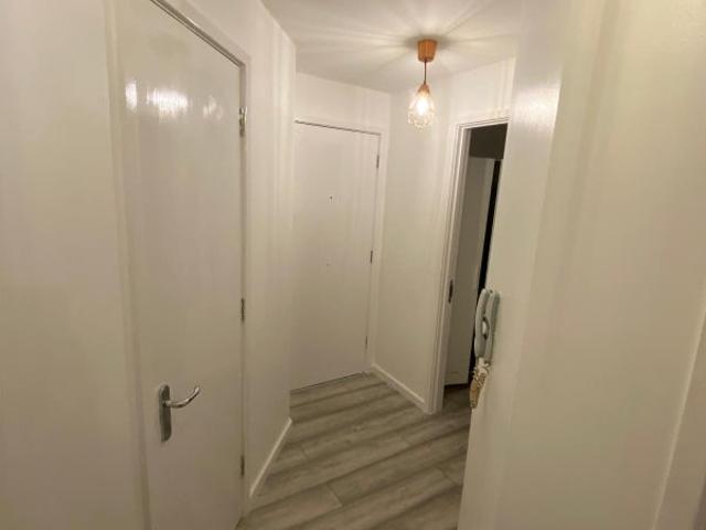 Room at Leopold Road, Greater London
