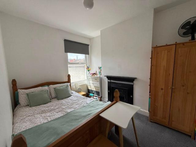 Room at Letchworth Street, Greater London
