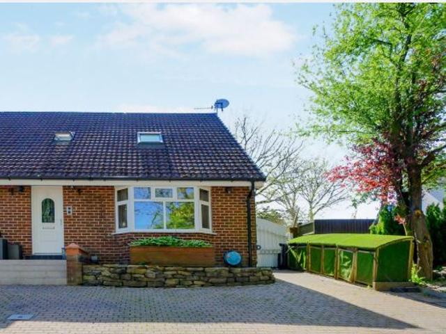 Room at Lever Park Avenue, Horwich