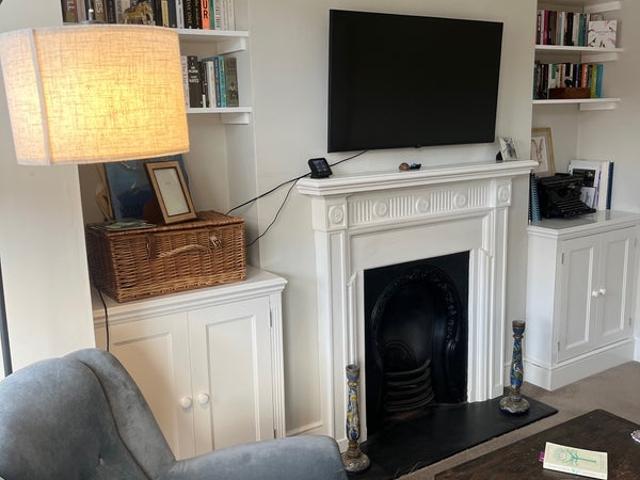 Room at Leverson Street, Greater London