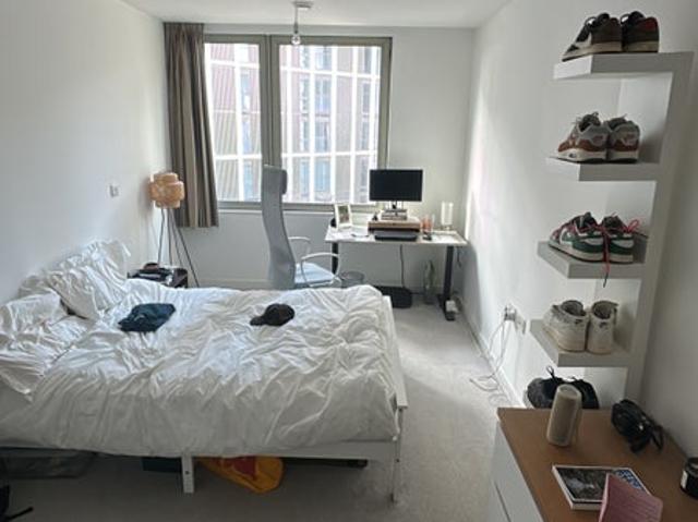 Room at Liberty Bridge Road, Greater London
