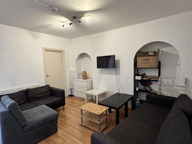 Room at Lilac Street, Greater London