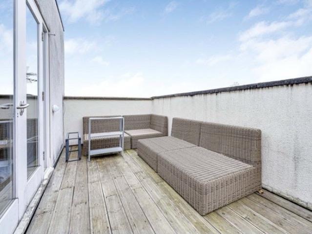 Room at Lillie Road, Greater London