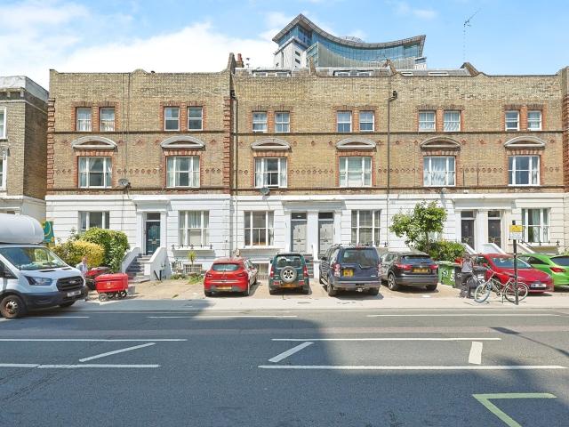 Room at Lillie Road, Greater London