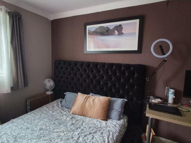Room at Lily Street, Glasgow