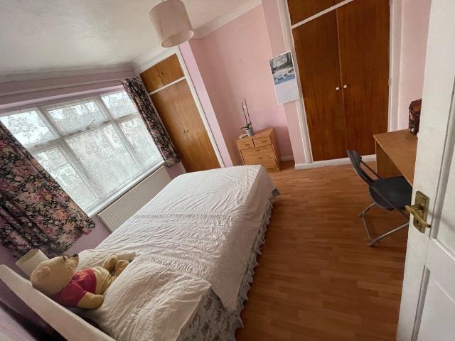 Room at Limes Avenue, Greater London
