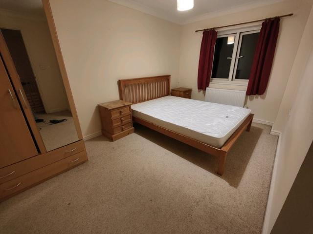 Room at Lincoln Avenue, South Norfolk