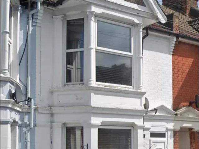 Room at Linden Road, Gillingham