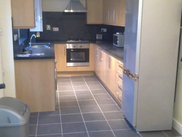Room at Linden Road, Sandwell