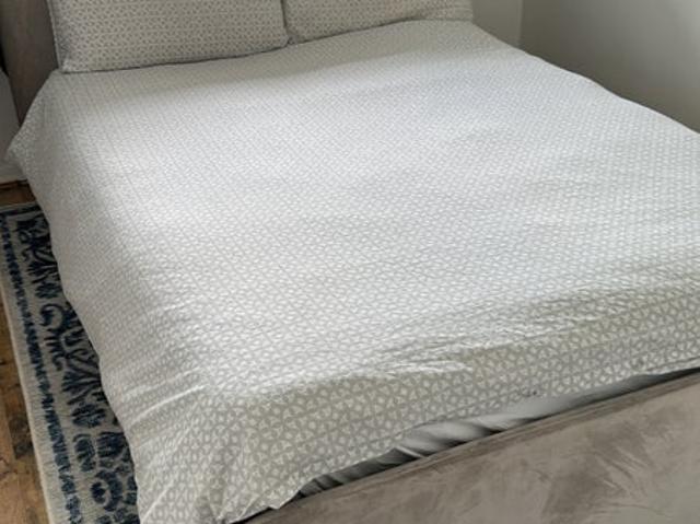 Room at Lisgar Terrace, Greater London