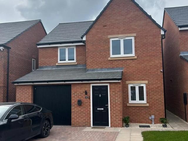 Room at Little Bayton View, Nuneaton and Bedworth
