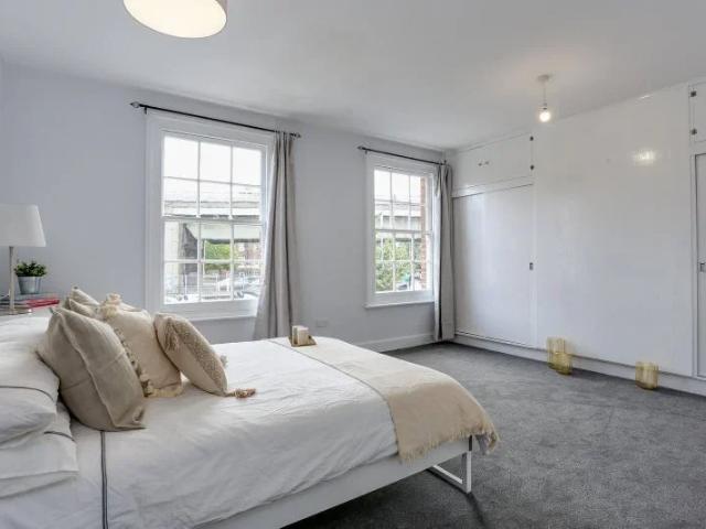 House at Little Ealing Lane, Greater London