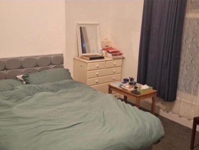 Room at Liverpool Road, Salford