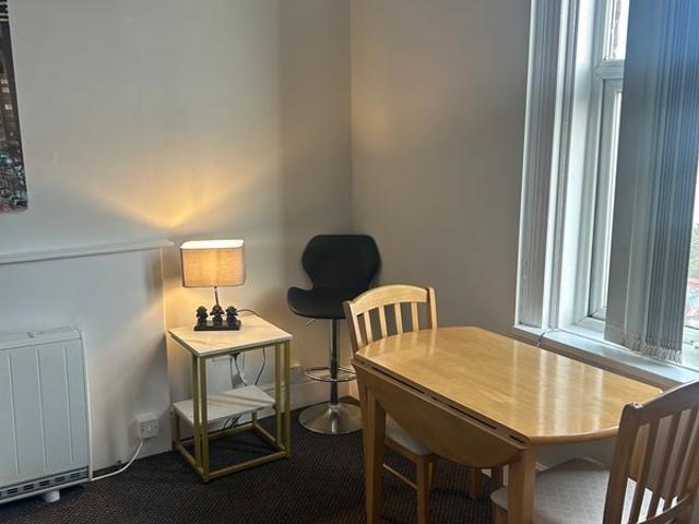 Room at Liverpool Road, Southport