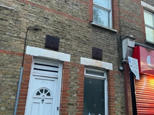 Room at Livingstone Road, Greater London