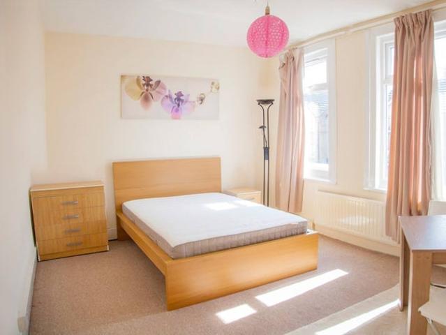 Room at Llanover Road, Greater London