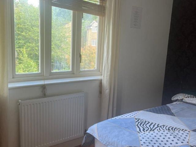 Room at Lockgate Close, Greater London