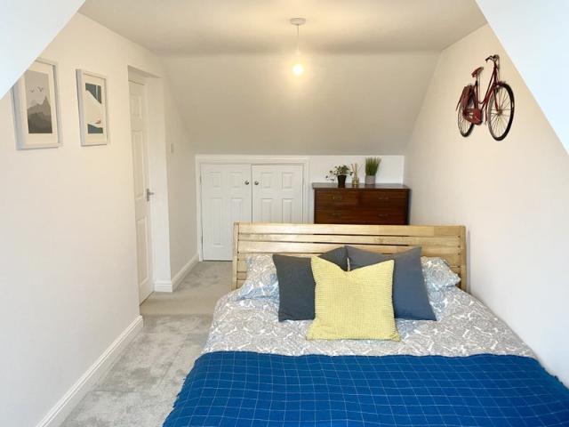 Room at Lockheed Close, Royal Leamington Spa