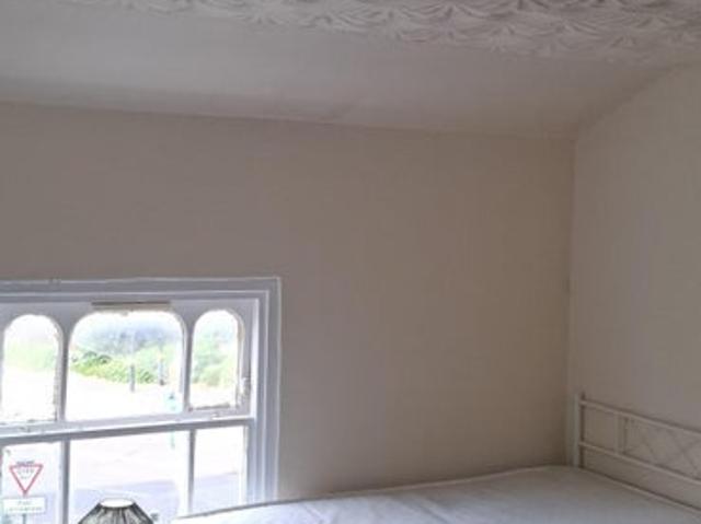 Room at Lodge Road, Birmingham