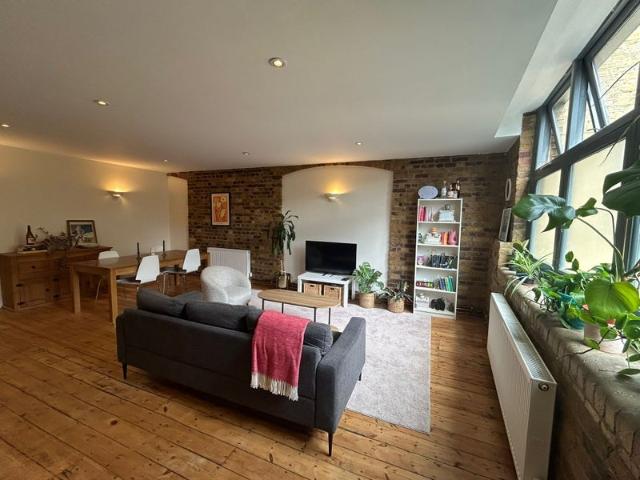 Room at London Lane, Greater London