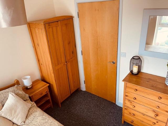 Room at London Road, Newcastle under Lyme